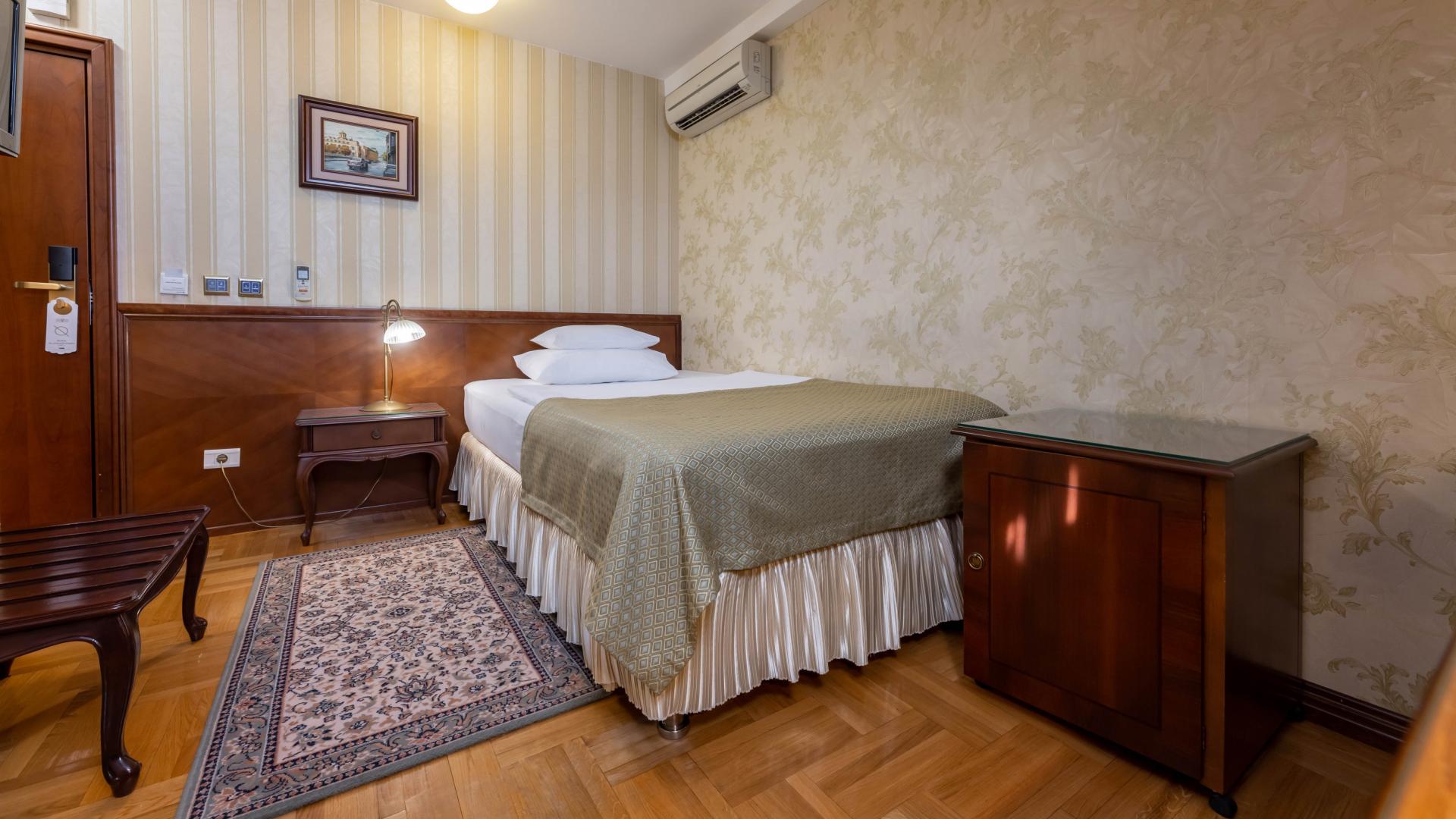 Moskva Single Room